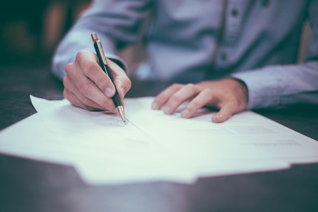 Details On How To Write A Policy Paper Given Here